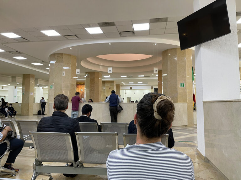 【メキシコのビザ】4b.一時居住者用査証（現地で報酬を得ない場合）の取り方 - Puma Azteca